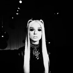 X | Poppy Wiki | FANDOM powered by Wikia