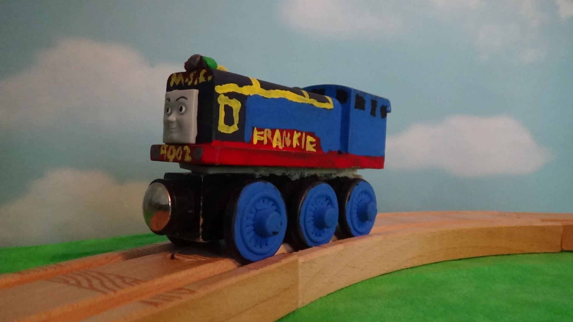 Frankie | Popular Paxton Wiki | Fandom