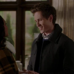 Jeremy Beckett | Pretty Little Liars Wiki | FANDOM powered by Wikia