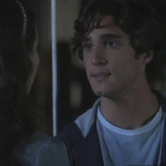 Alex Santiago | Pretty Little Liars Wiki | Fandom