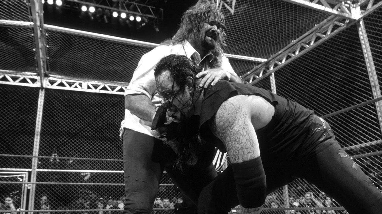 Image Mankind Vs The Undertaker Hell In A Cell Match King Of The Ring