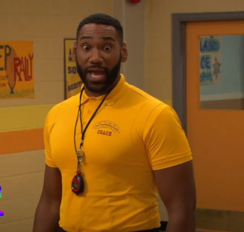 Coach Spitz/Gallery | Raven's Home Wiki | Fandom