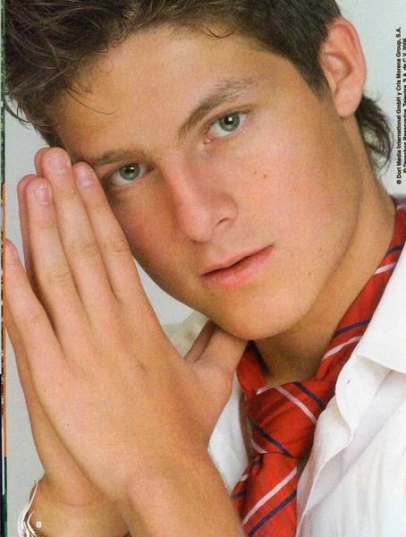 Téo Ruiz Palácios | Wiki Rebelde Brasil | Fandom