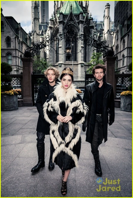 Image - Reign Cast photoshoot II.jpg | Reign Wiki | FANDOM powered by Wikia