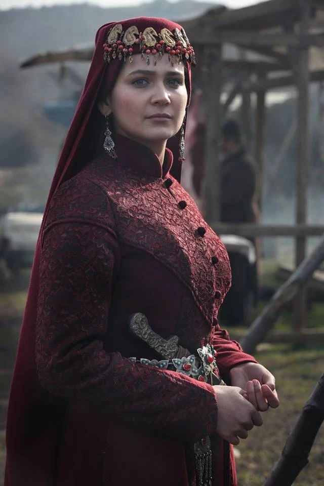 Aslıhan Hatun | Resurrection:Ertugul Wiki | Fandom