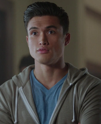 Reggie Mantle | Wiki Riverdale | FANDOM powered by Wikia