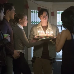 Chapter Ten: The Lost Weekend | Riverdale Wiki | FANDOM powered by Wikia