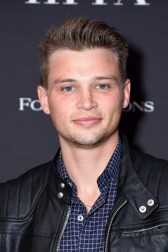 Darren Mann | Archieverse Wiki | Fandom