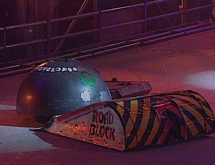 Image - Recyclopse roadblock tracie.JPG | Robot Wars Wiki | FANDOM ...