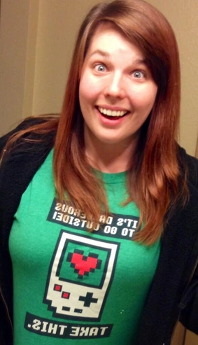 Lindsay Jones | The Rooster Teeth Wiki | Fandom