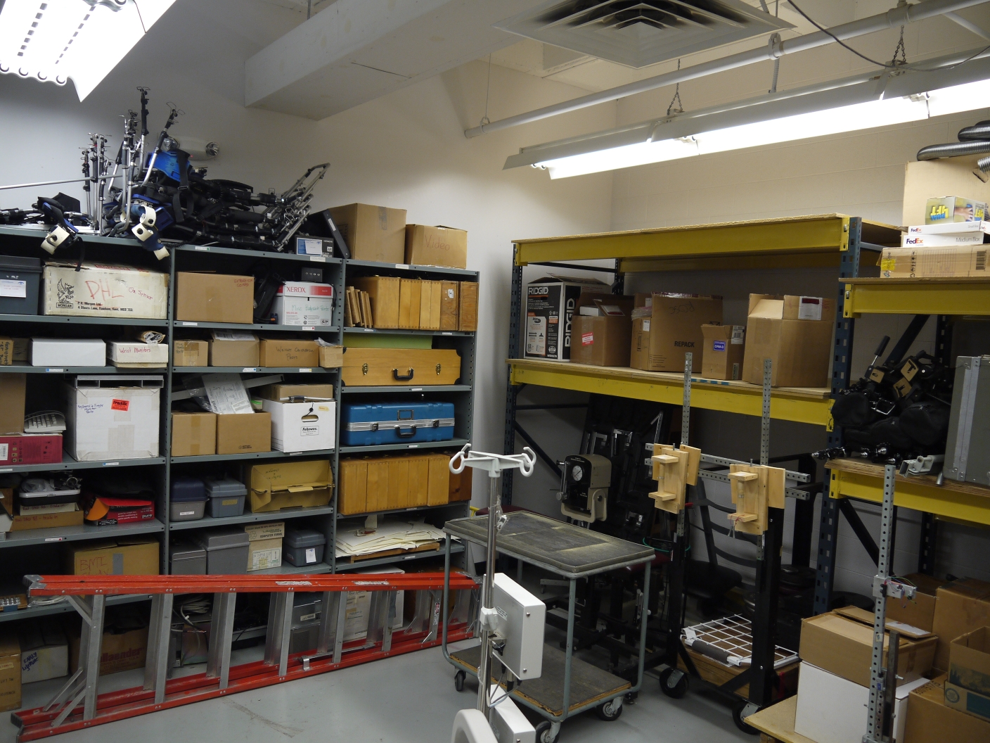 Atlas Academy/Storage Room | RWBY Roleplay Wiki | FANDOM powered by Wikia Atlas Academy/Storage Room | RWBY Roleplay Wiki | FANDOM powered by Wikia