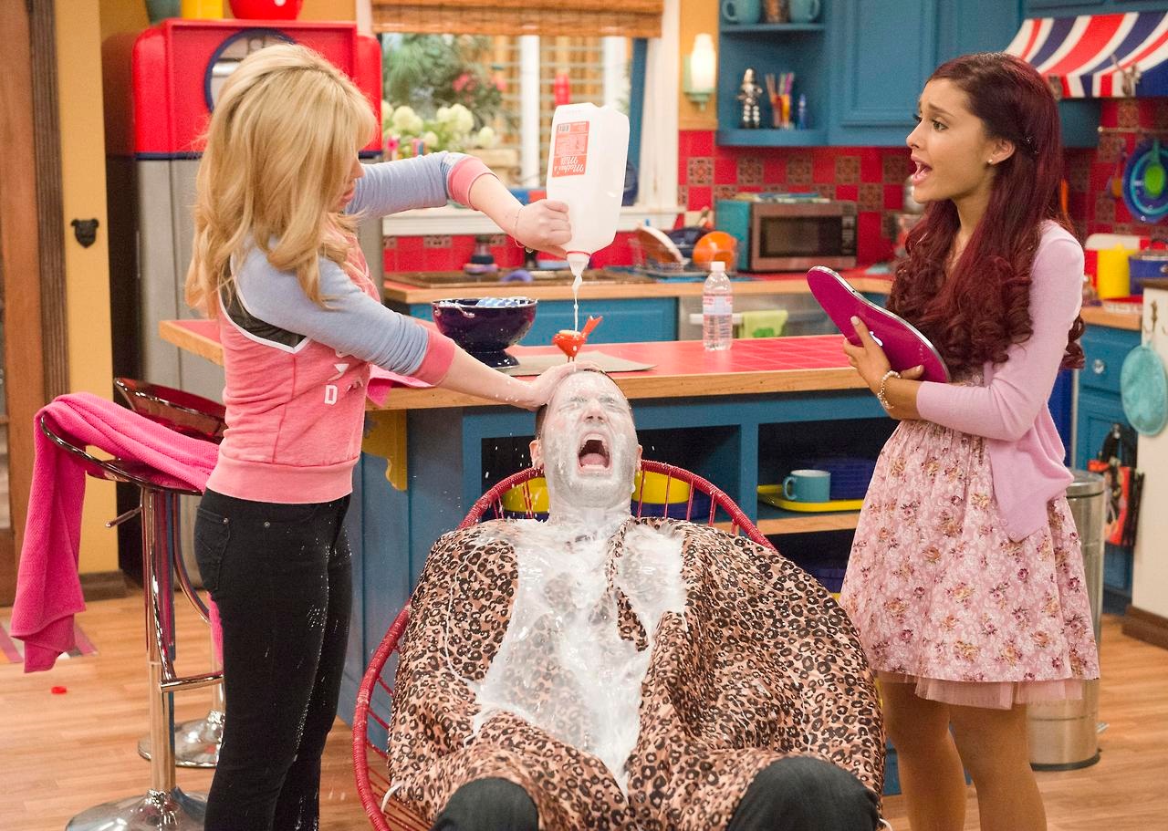 Goomersitting Sam And Cat Wiki Fandom Powered By Wikia