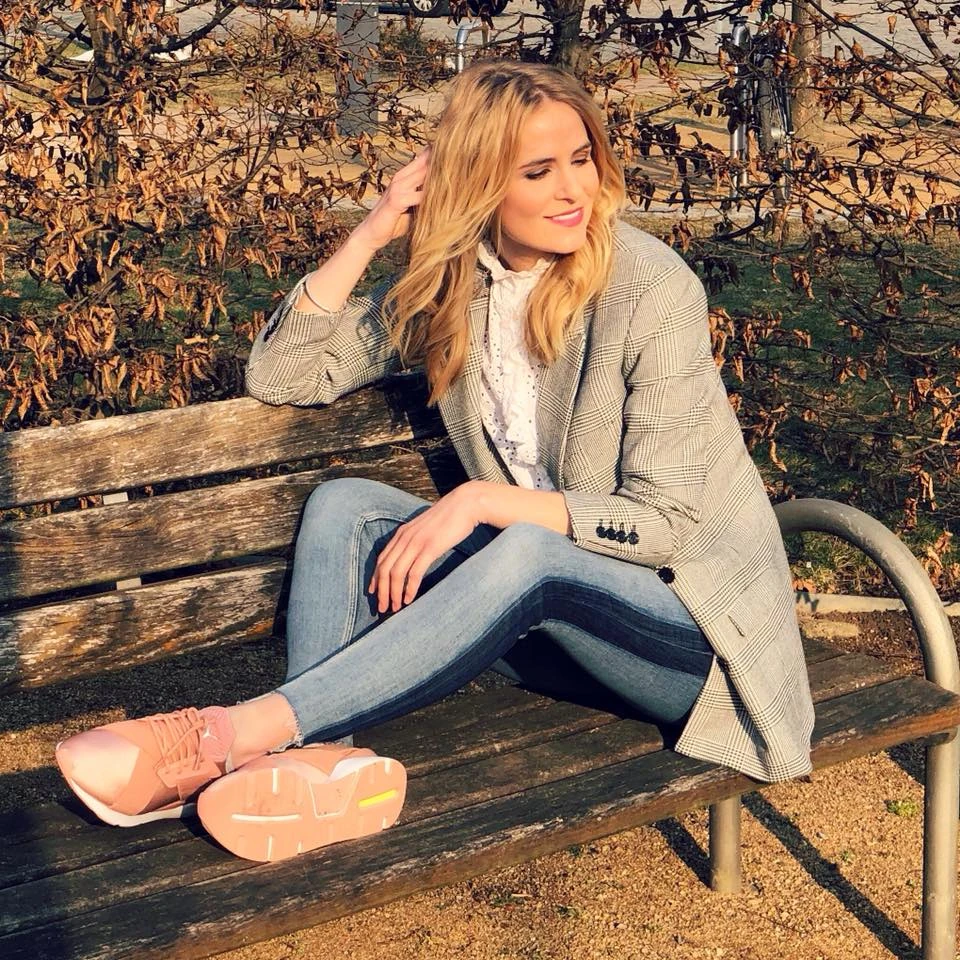 Bild - Stephanie Müller-Spirra - 5.jpg | Schloss Einstein Wiki | FANDOM ...