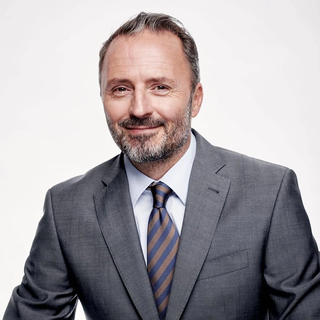 Dr. Michael Berger | Schloss Einstein Wiki | Fandom