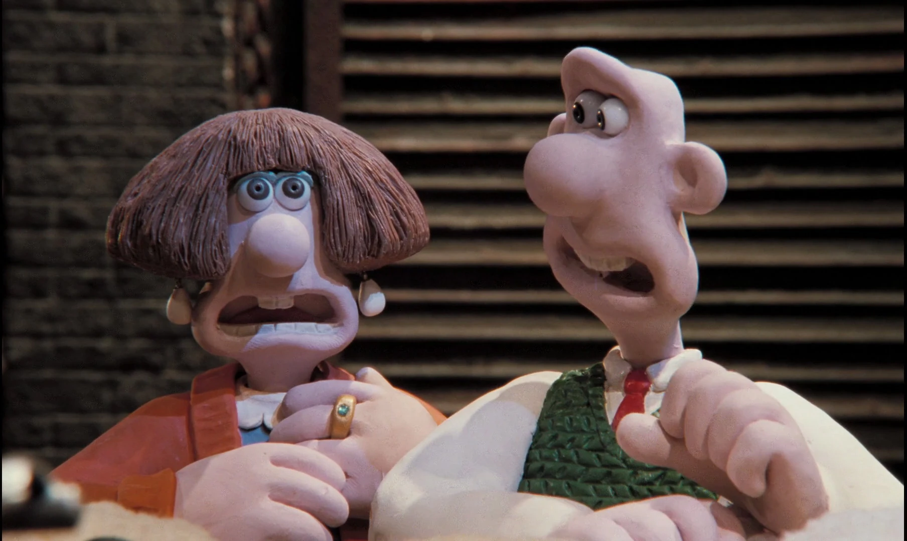 Opening to Wallace and Gromit: The Wrong Trousers 1998 VHS | Scratchpad ...