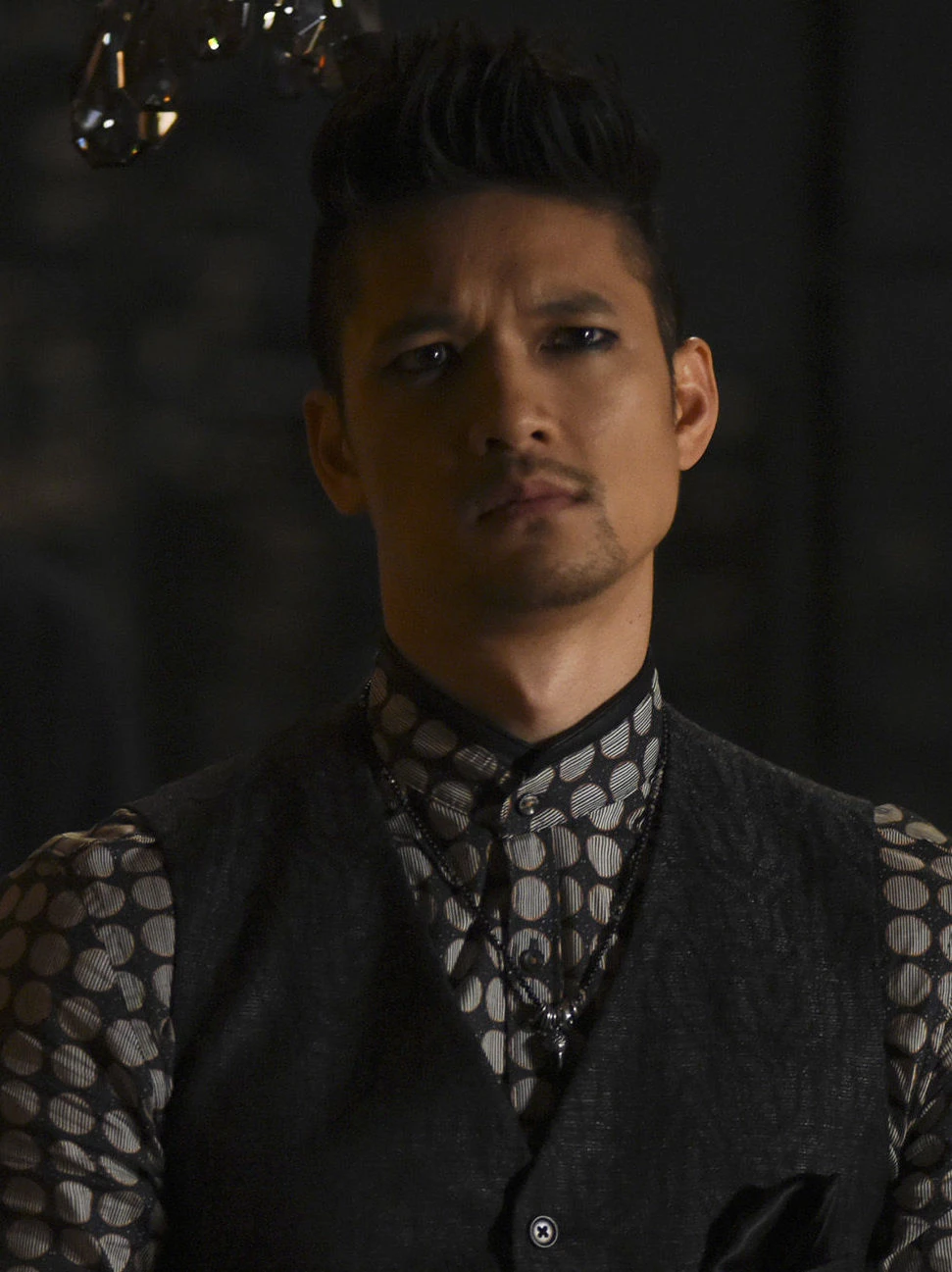 Magnus Bane | Wiki Shadowhunters en Español | Fandom
