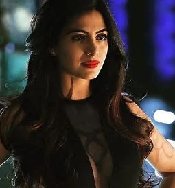 Isabelle Lightwood | Shadowhunters Wiki | Fandom