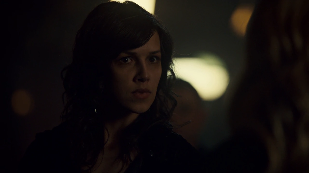 Elle | Wiki Shadowhunters TV | Fandom