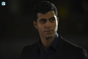Raphael Santiago | Wiki Shadowhunters TV | FANDOM powered by Wikia