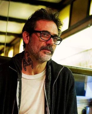 Charlie Peters | Shameless Wiki | Fandom