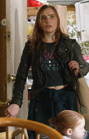 Sandy Milkovich | Shameless Wiki | Fandom