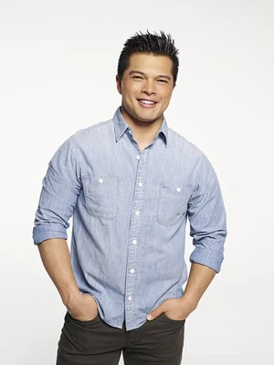 Josh Chan | Crazy Ex-Girlfriend Wiki | Fandom