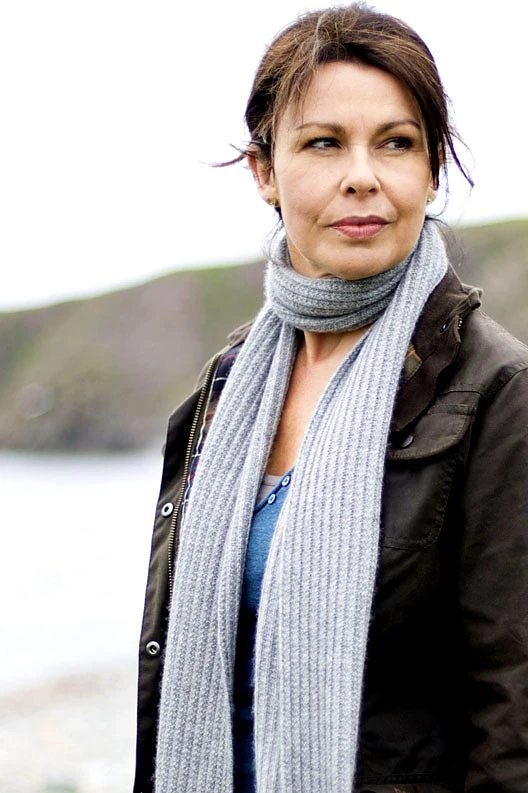 Rhona Kelly | Shetland Wiki | Fandom