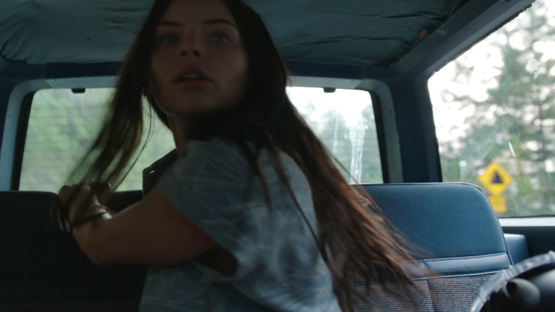 Image S01e02 The Lure 073 Ryn Siren Wiki Fandom Powered By Wikia