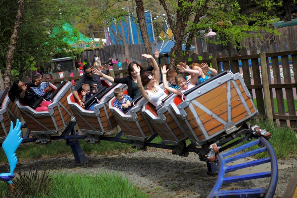Road Runner Express (Six Flags Discovery Kingdom) | Six Flags Wiki | Fandom