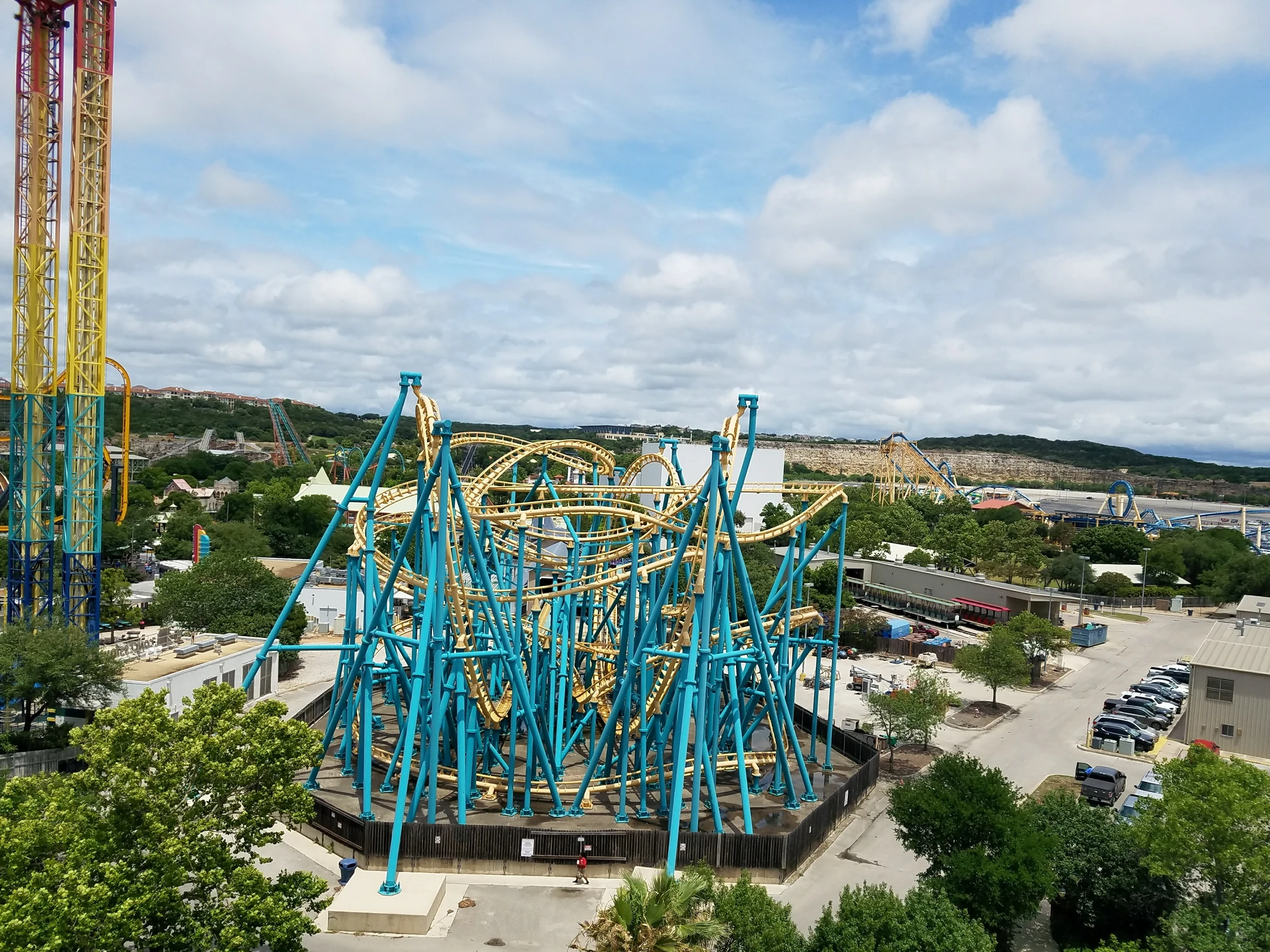 Poltergeist | Six Flags Wiki | Fandom