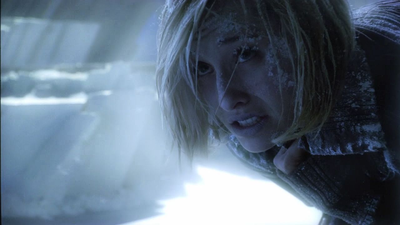 Chloe Sullivanseason Five Smallville Wiki Fandom Powered By Wikia