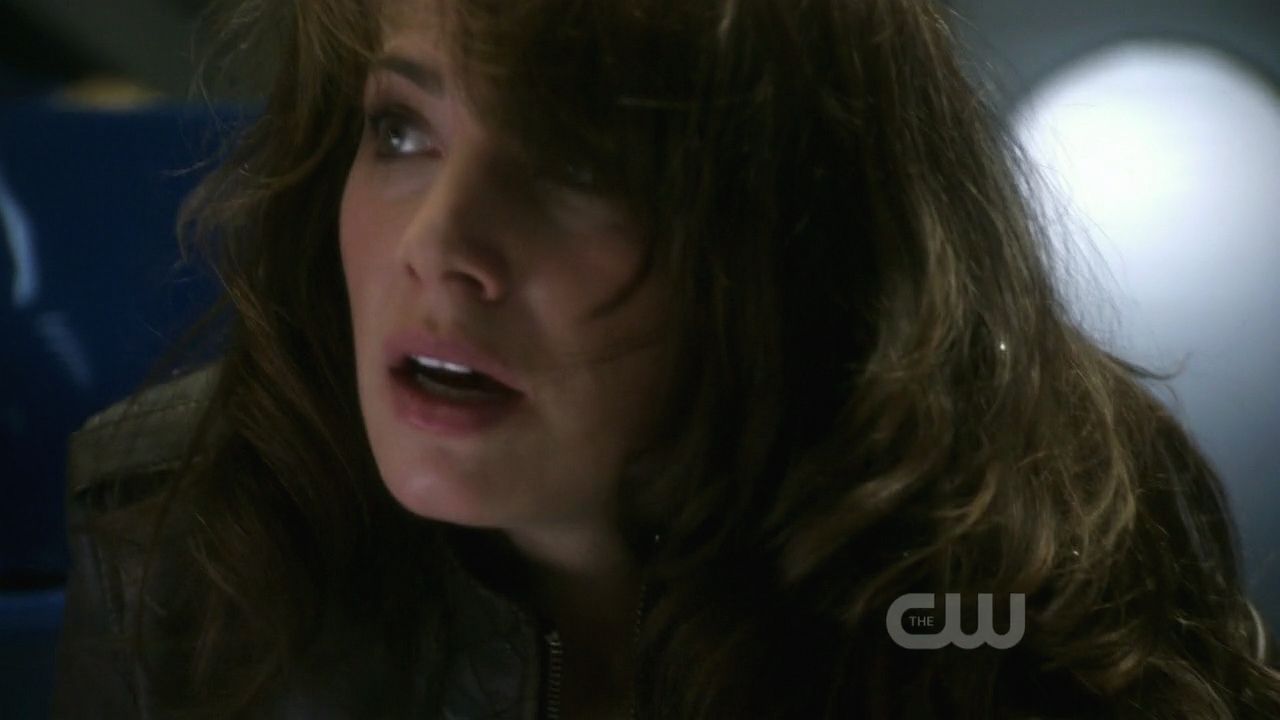 Lois Lane Season Nine Smallville Wiki Fandom Powered By Wikia