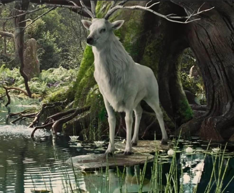 The White Hart | Snow White and the Huntsman Wiki | Fandom