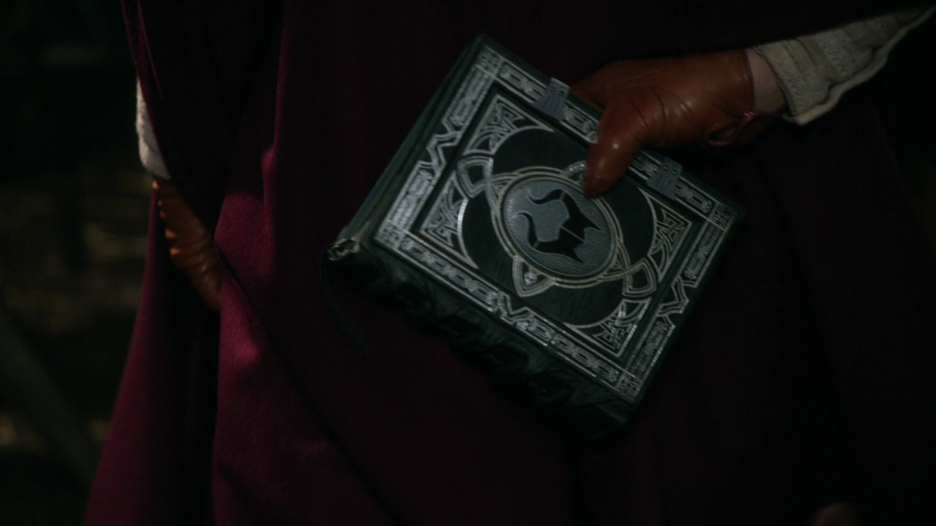 Maleficent's Spell Book | Once Upon a Time Wiki | FANDOM powered by Wikia