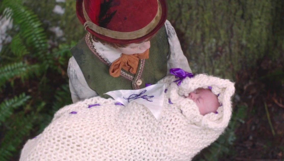 Emma's baby blanket | Once Upon a Time Wiki | FANDOM powered by Wikia