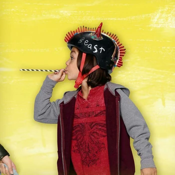 Beast Diaz | Stuck in the Middle Wikia | FANDOM powered by Wikia