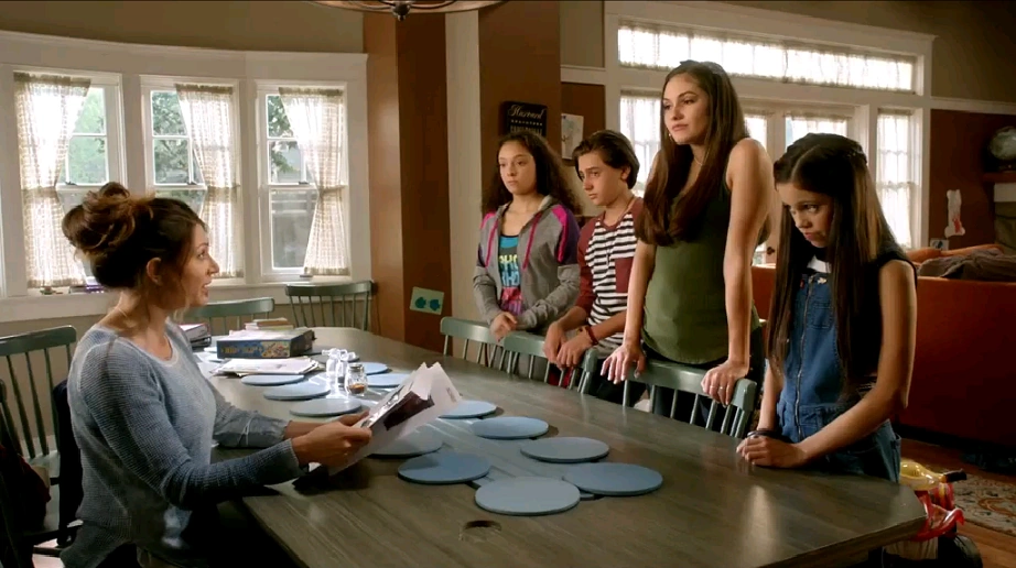 Stuck in the School Photo | Stuck in the Middle Wikia | Fandom