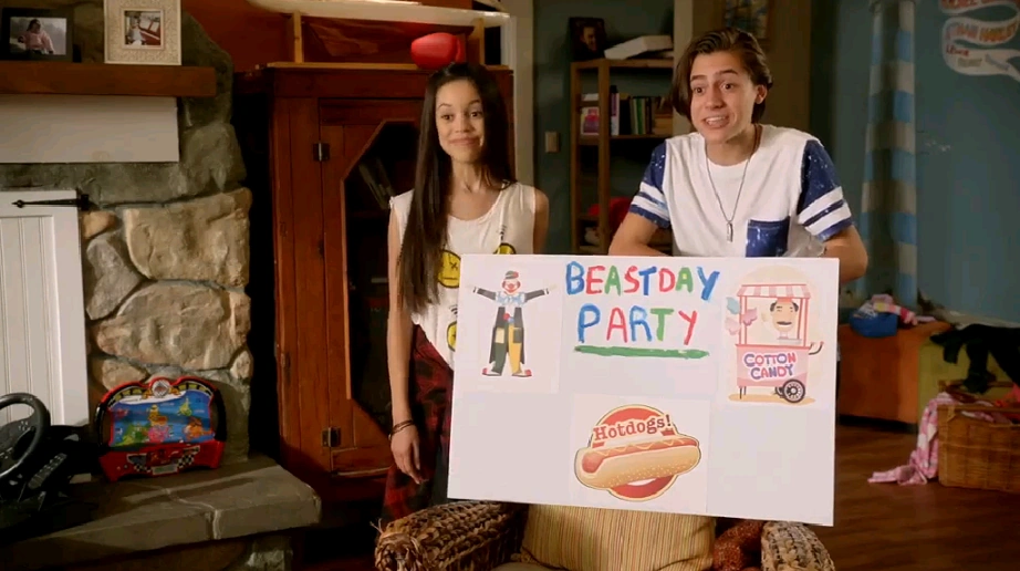 Stuck in the Beast-day Party | Stuck in the Middle Wikia | Fandom