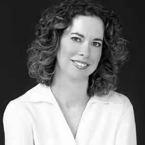 Maria V. Snyder | Study Series Wiki | Fandom