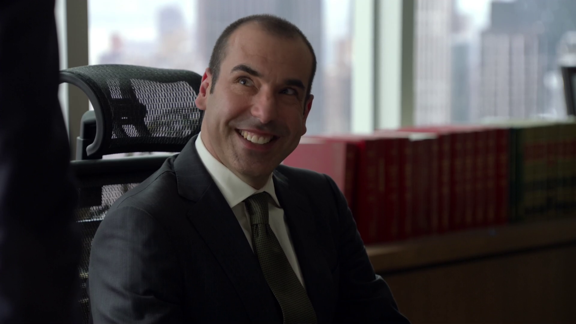Image S01e05p130 Louispng Suits Wiki Fandom Powered By Wikia