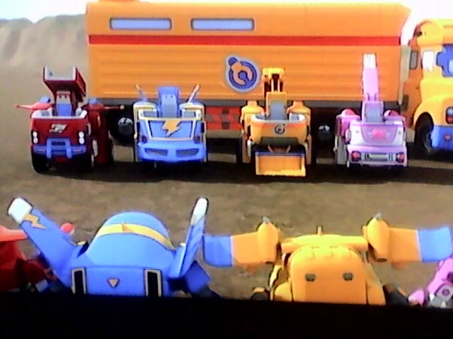 Robot Suits | Super Wings Wiki | Fandom
