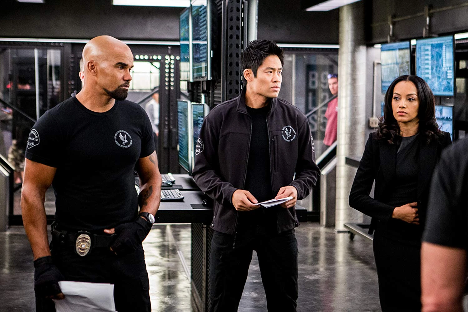 1000 Joules | S.W.A.T. Wiki | Fandom