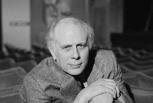 Kenneth Ives | Tardis | Fandom