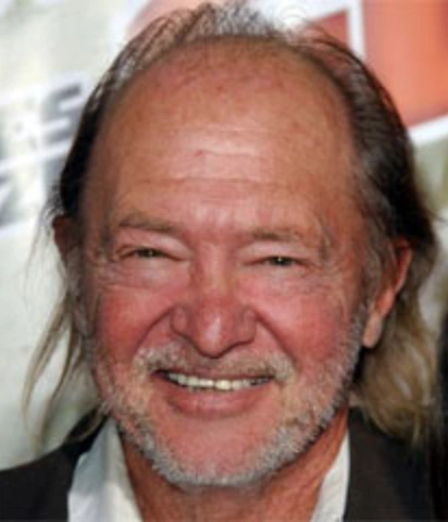 Tracey Walter | Teen Titans Wiki | Fandom