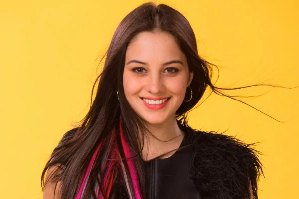 Vivianne Dietz | Wikia Teleseries Chilenas | FANDOM powered by Wikia