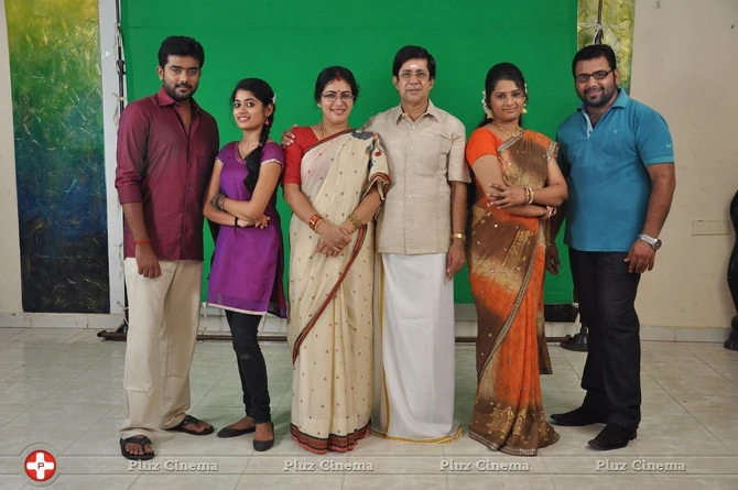 Thamarai Serial - verticalyellow