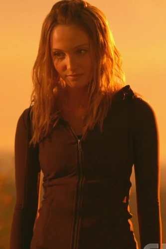 Josephine Lightbourne | Wiki The 100 | FANDOM powered by Wikia