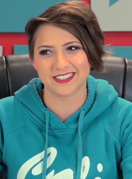 Catie Wayne | The fine bros Wiki | Fandom