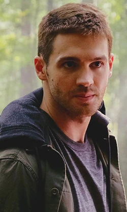 Jeremy Gilbert | The Vampire Diaries & Originals TV Series Wikia | Fandom