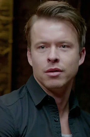 Julian | The Vampire Diaries & Originals TV Series Wikia | Fandom